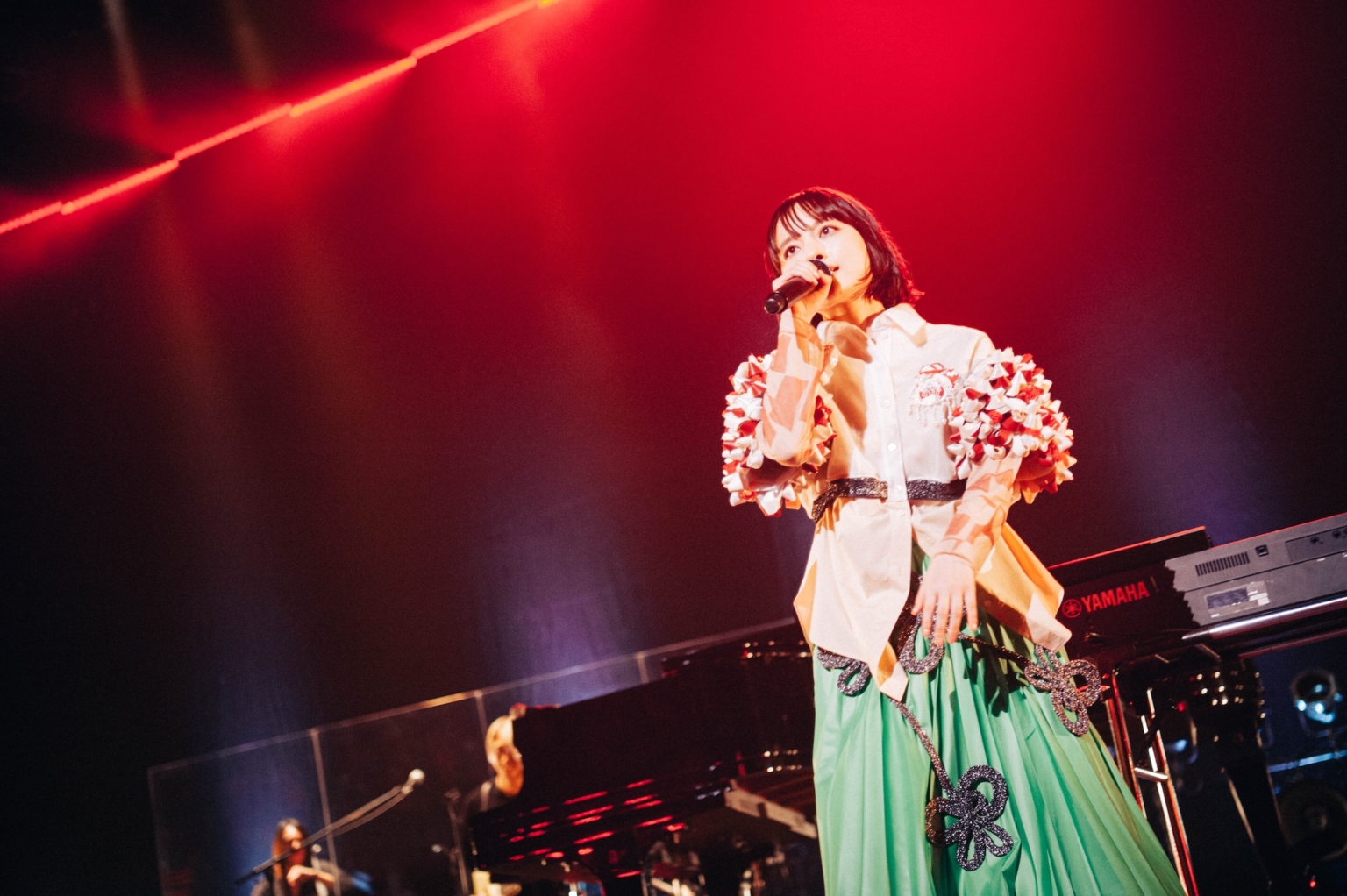 TOMOO、LIVE TOUR 2023-2024″TWO MOON” 最終公演のU-NEXT独占ライブ配信を発表！「Super Ball」の ...