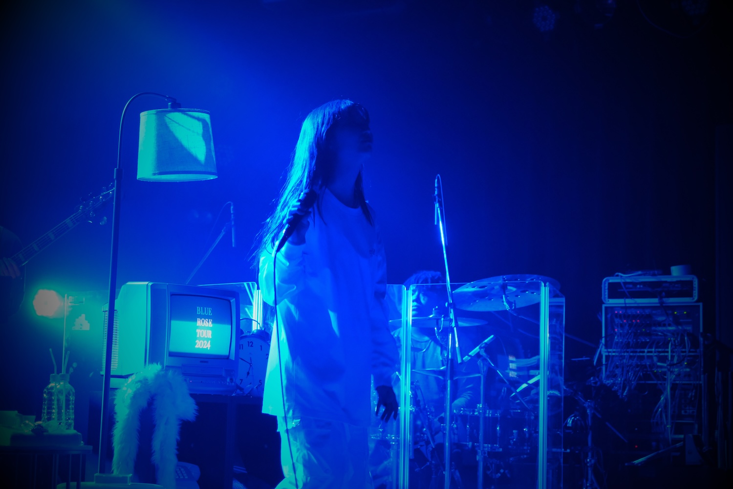 eill、約2年ぶりとなる全国ツアー「BLUE ROSE TOUR 2024」がスタート！Major 2nd Album『my dream box』も全く新しいキーホルダー型のガジェット ...