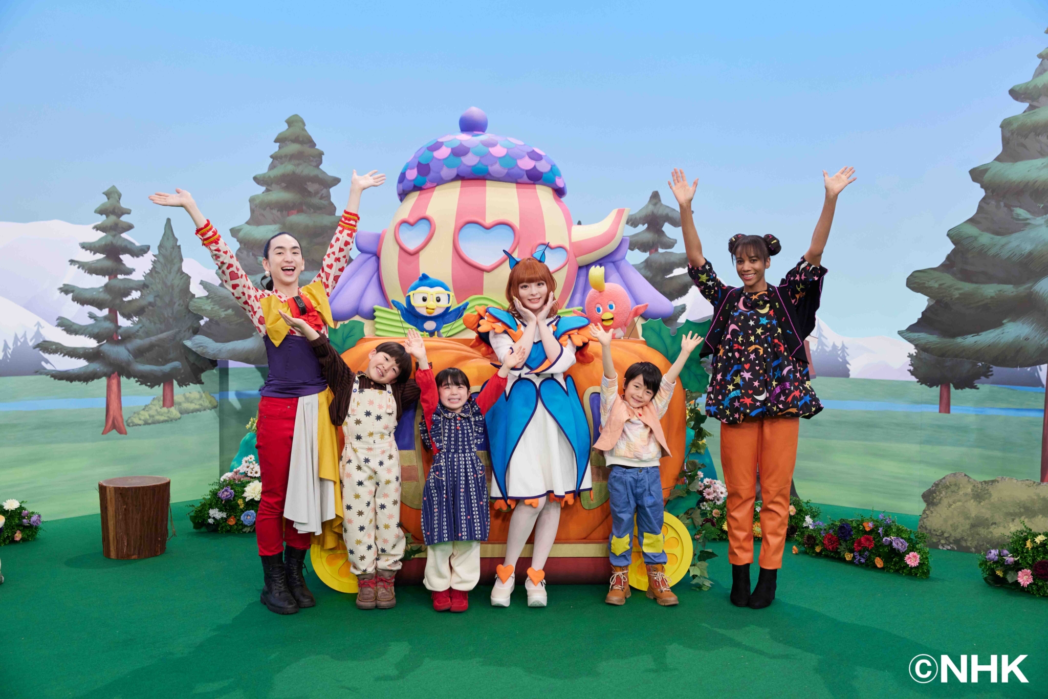 NHK Eテレ「えいごであそぼ Meets the World」から初のベストアルバムCDがリリース！番組オリジナル曲のリズムにのせて親子で ...